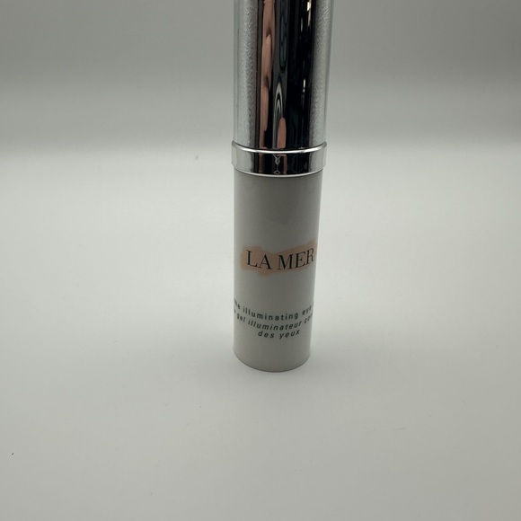 La Mer | Makeup | La Mer Illuminating Eye Gel White And Silver | Poshmark